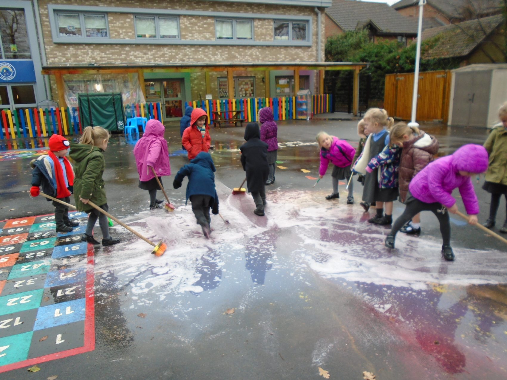 Puddle Painting | Manby Lodge